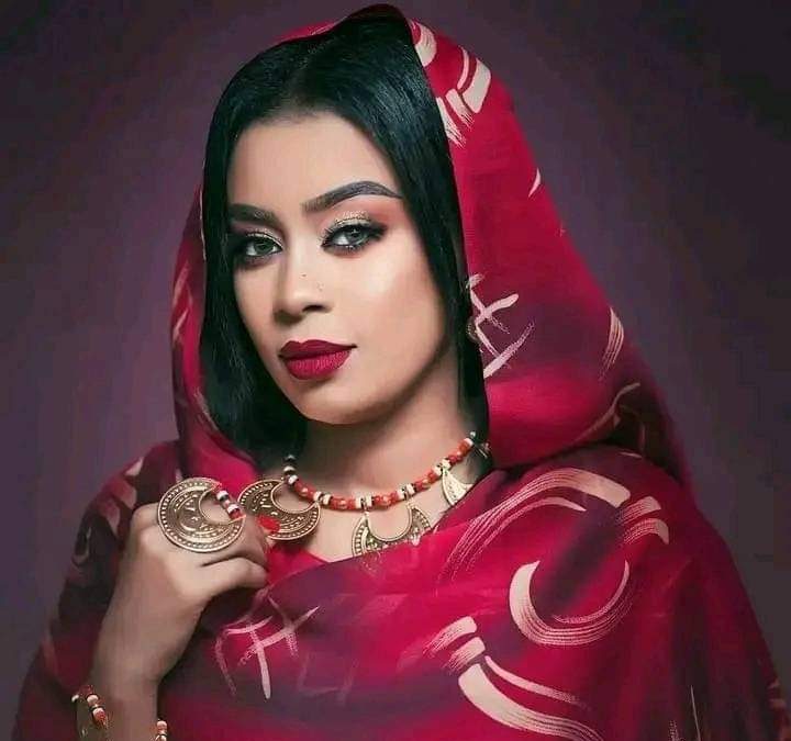 During her tour in the Sultanate of Oman, Saif Al-Jamea: Iman Al-Sharif is my discovery – Sudan ...